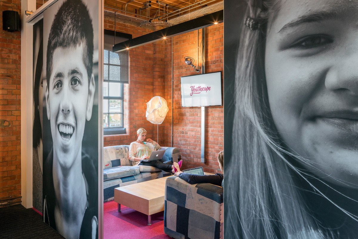 HOK-Designed Youthscape Headquarters Honored for Social Responsibility ...