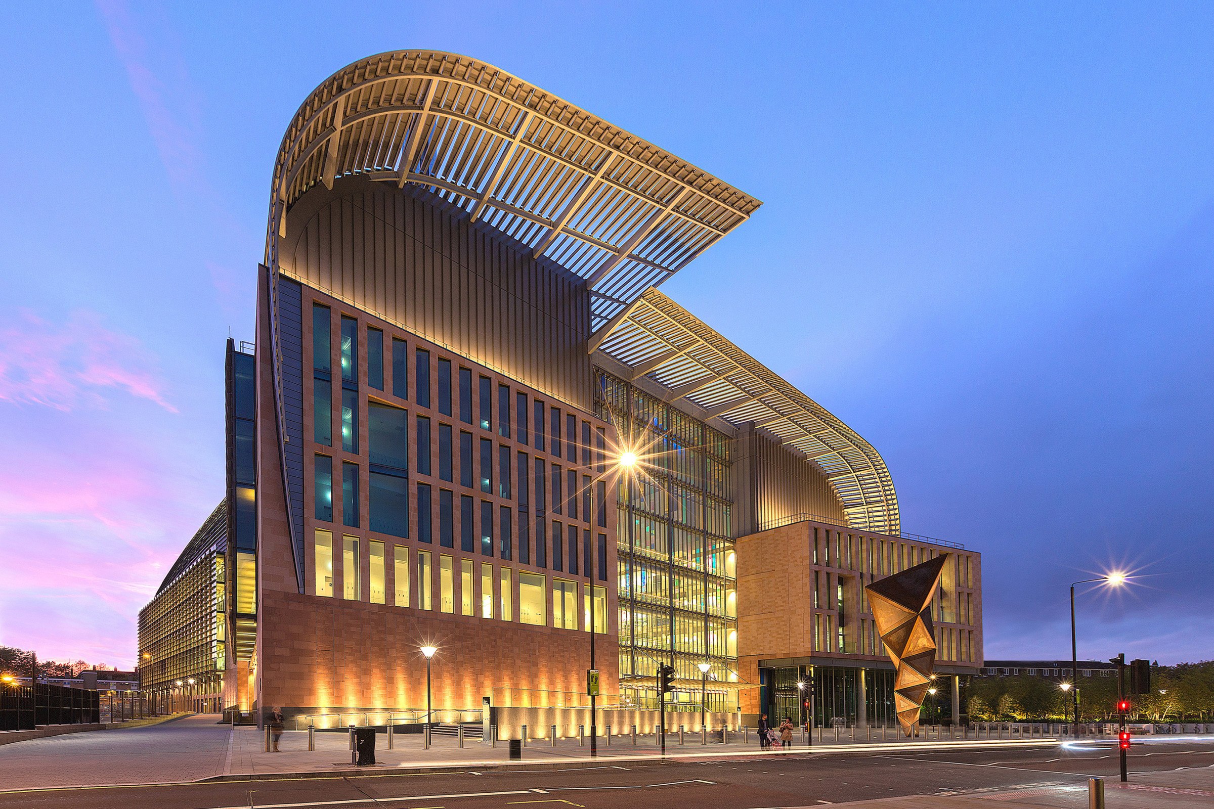 Discovery Without Boundaries at the Crick - HOK