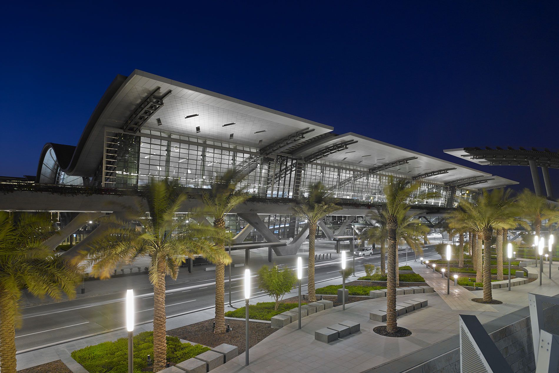 Hamad International Airport Passenger Terminal Complex - HOK Hamad International Airport Passenger Terminal Complex - HOK