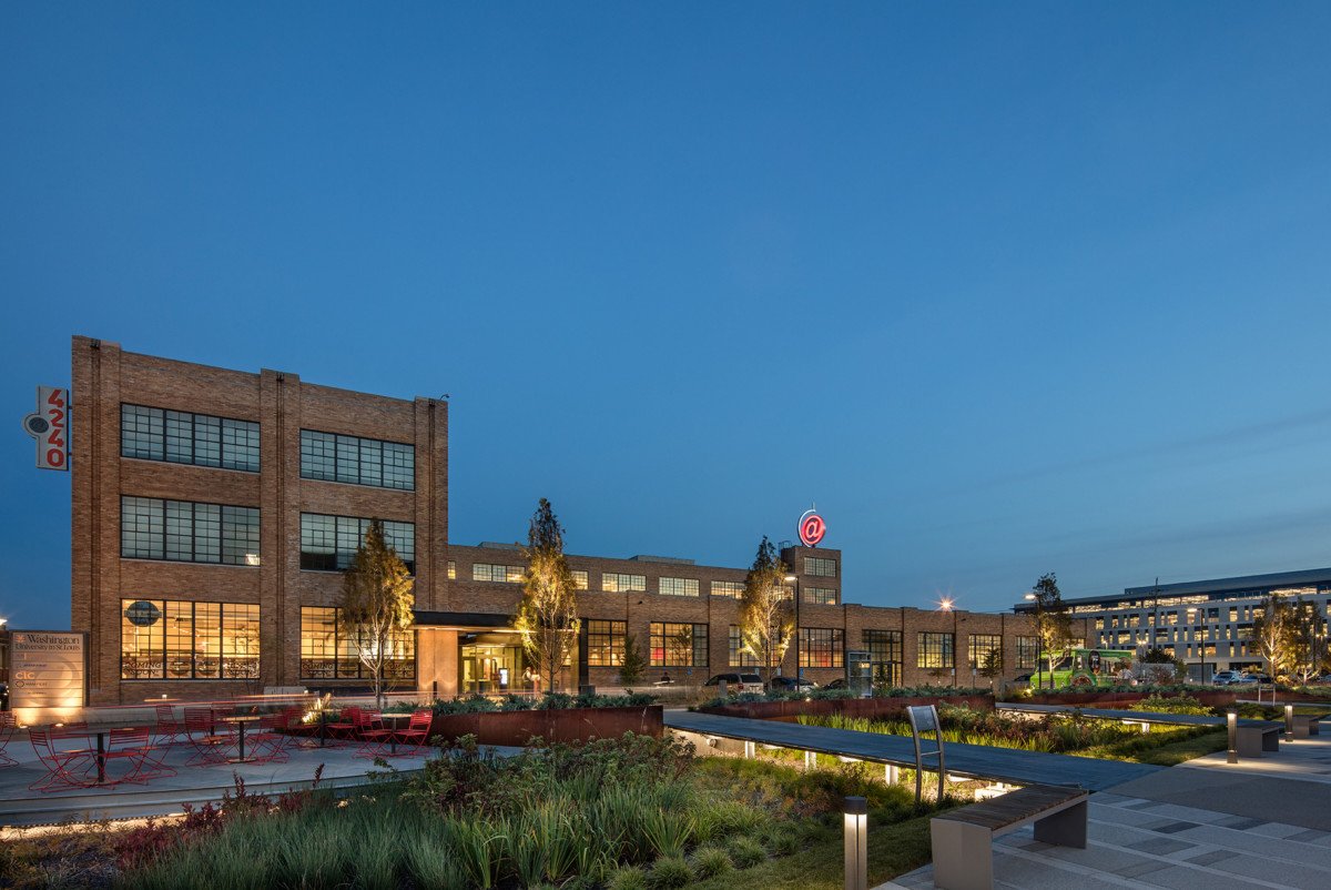 @4240 Building - Cortex Innovation District - HOK