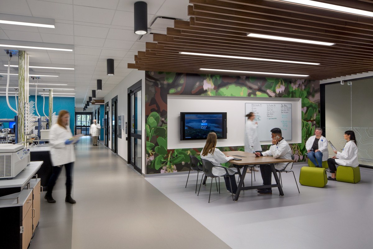 AstraZeneca Lab and Office Facility - HOK