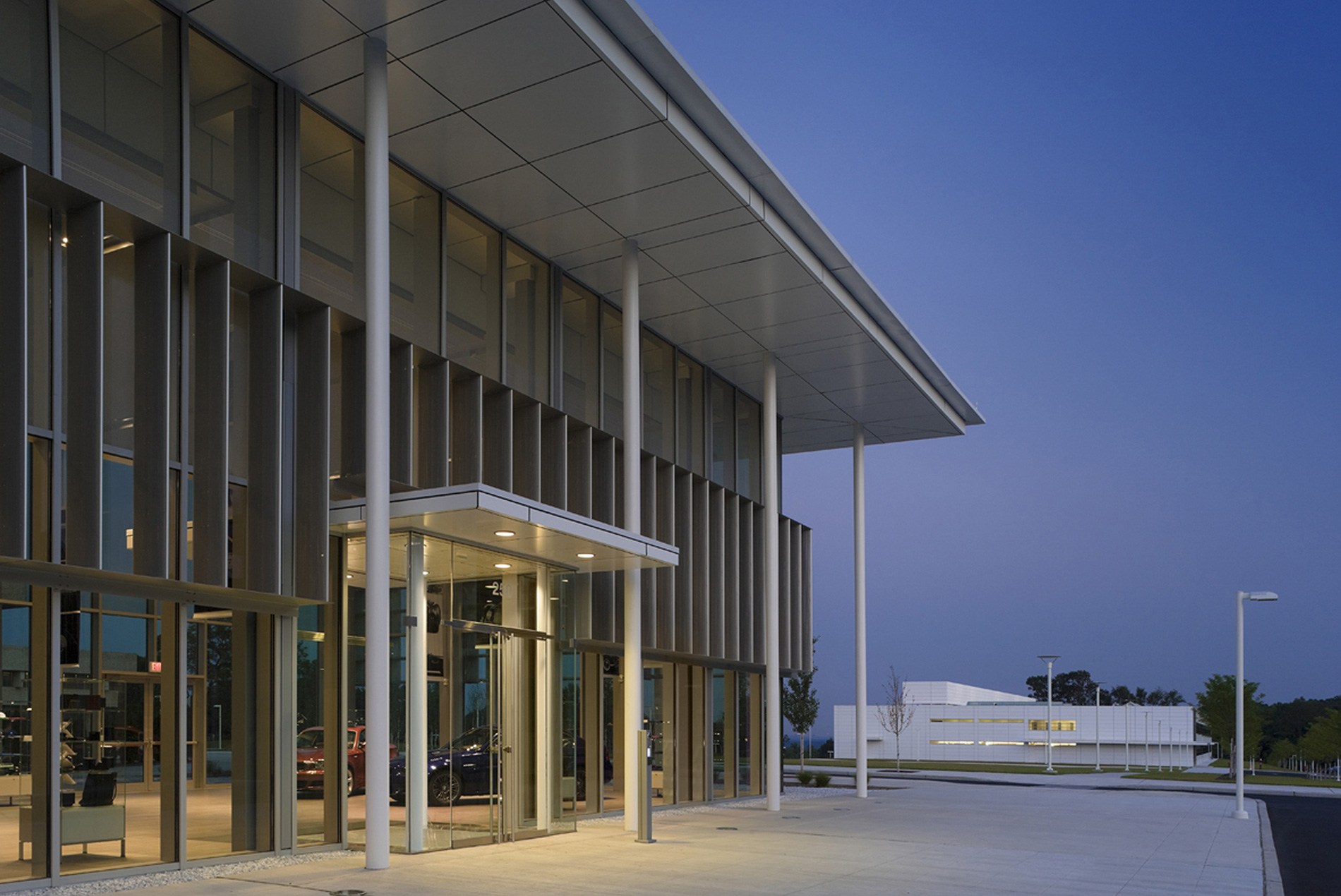 BMW of North America Technical Training Center - HOK