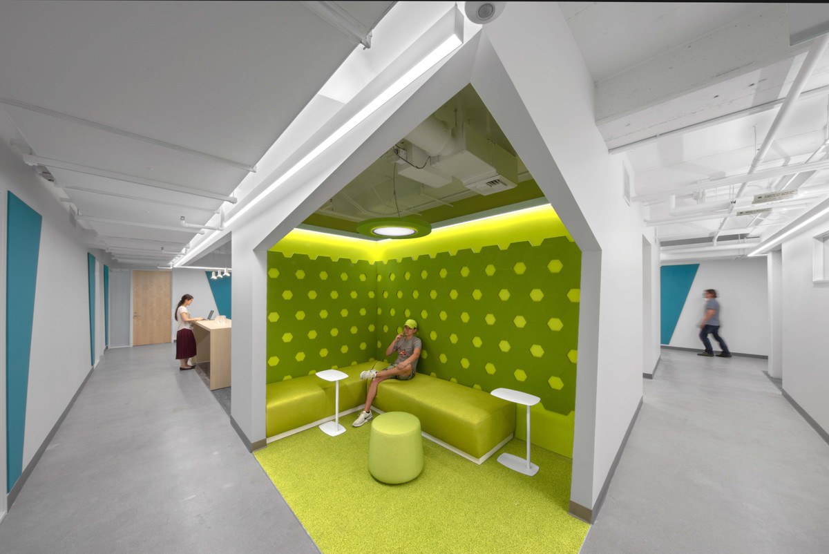 California Institute of Technology Ronald and Maxine Linde Hall of ...