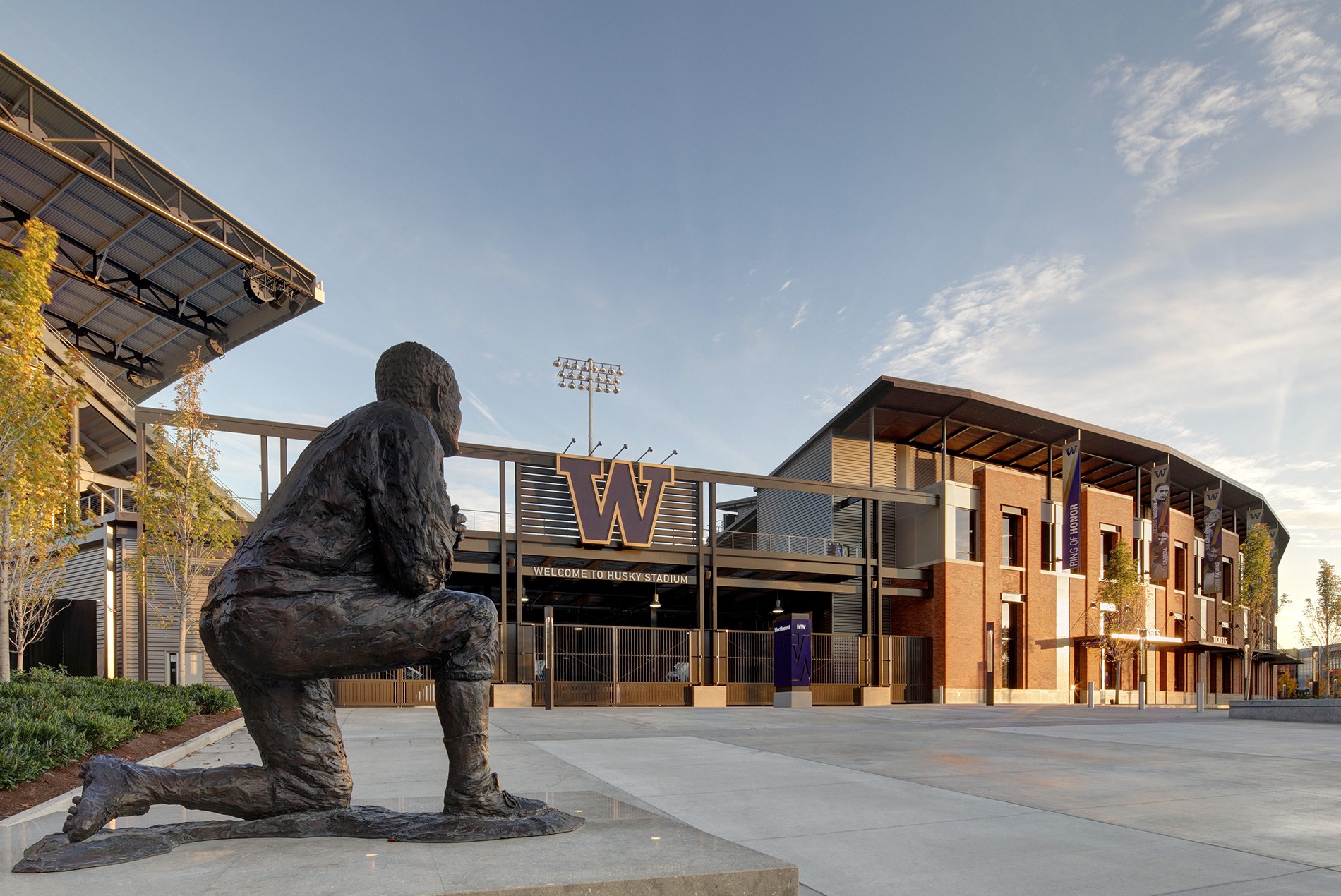University of Washington Husky Stadium Renovation and Expansion - HOK
