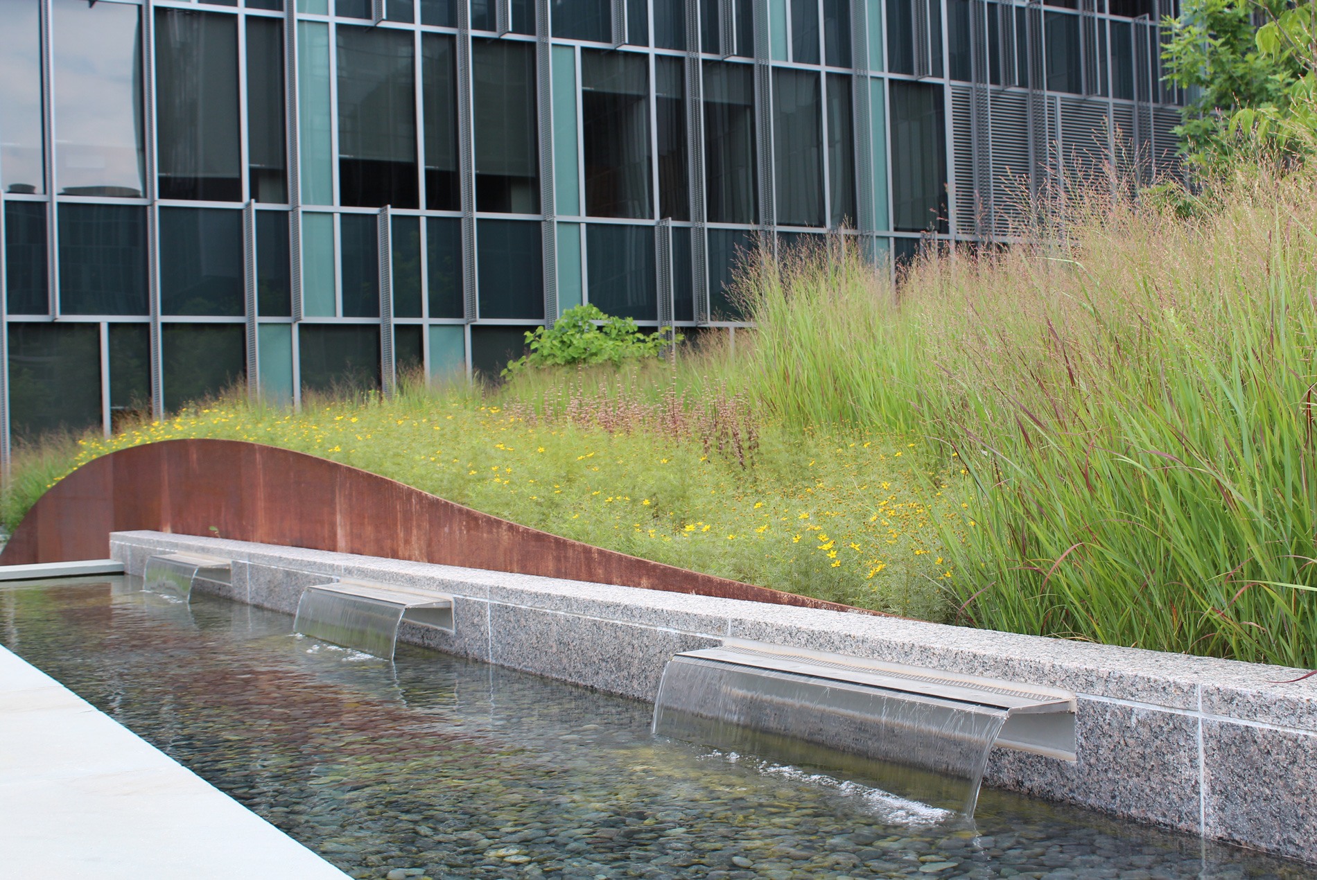U.S. Coast Guard Headquarters - HOK