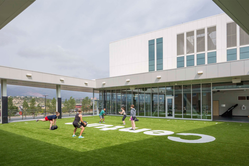 William J. Hybl Sports Medicine and Performance Center - HOK