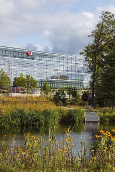 A Natural Fit for LG North America - HOK