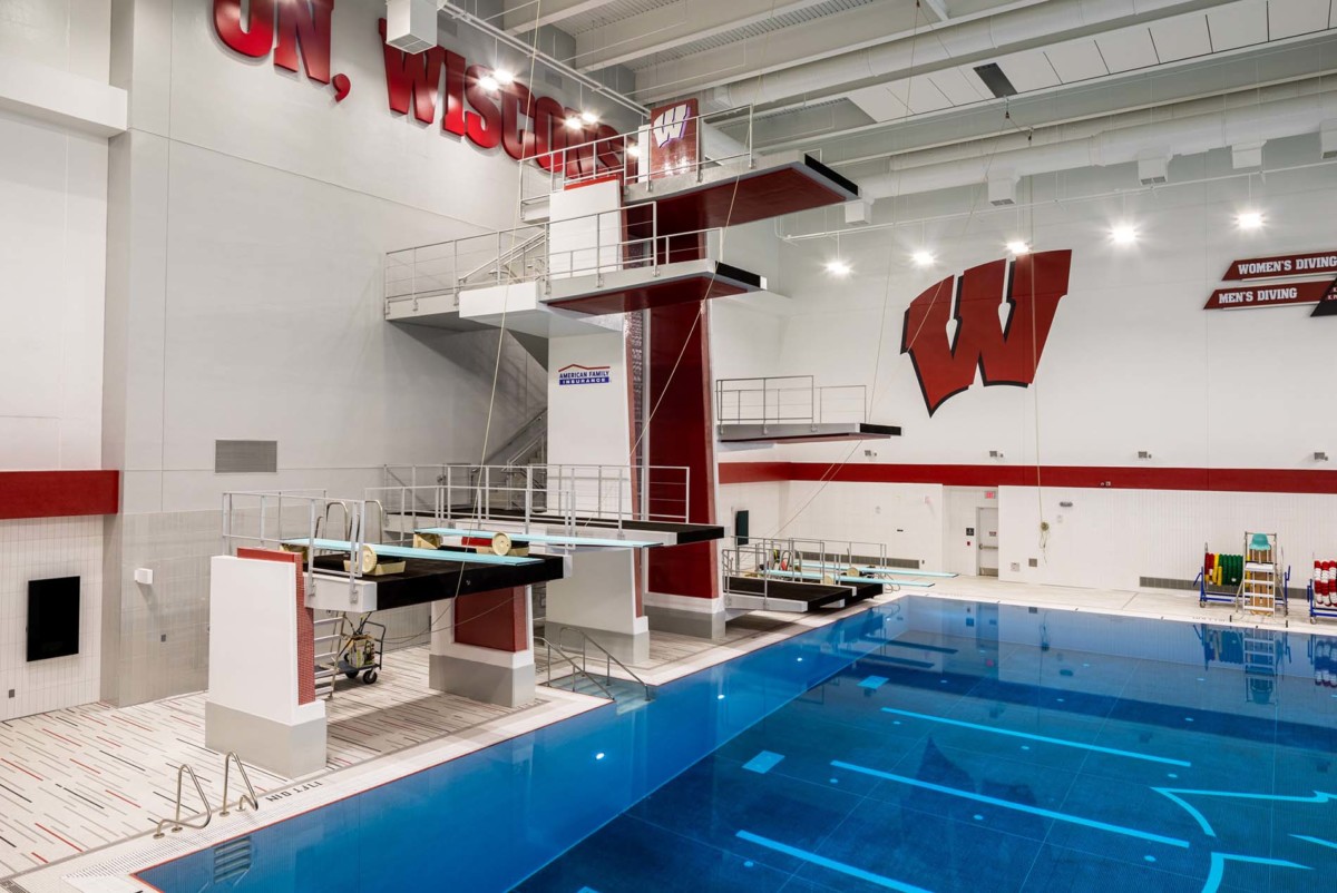 University of Wisconsin-Madison Nicholas Recreation Center - HOK University of Wisconsin-Madison Nicholas Recreation Center - HOK