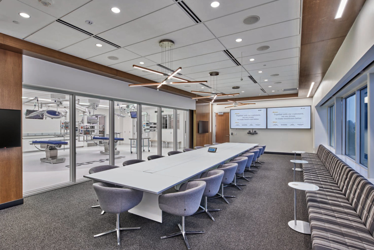 Stryker Instruments Research + Development Center - HOK