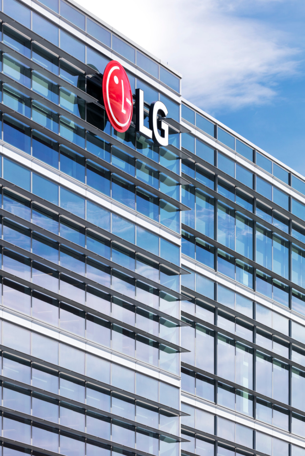 LG North American Headquarters - HOK