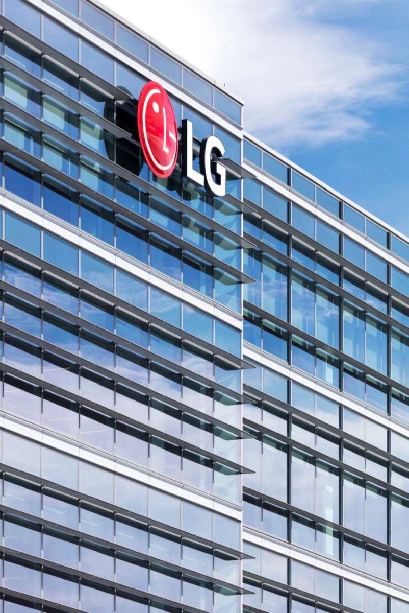 LG North American Headquarters - HOK