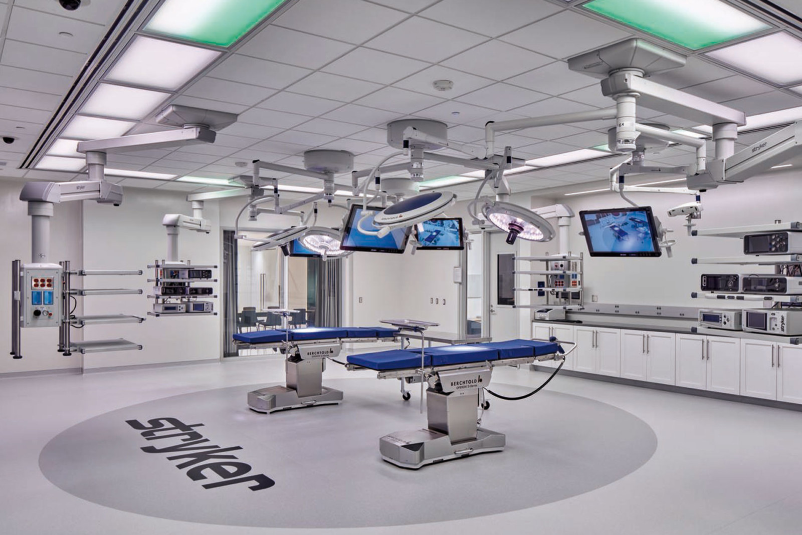 Stryker Instruments Research + Development Center - HOK