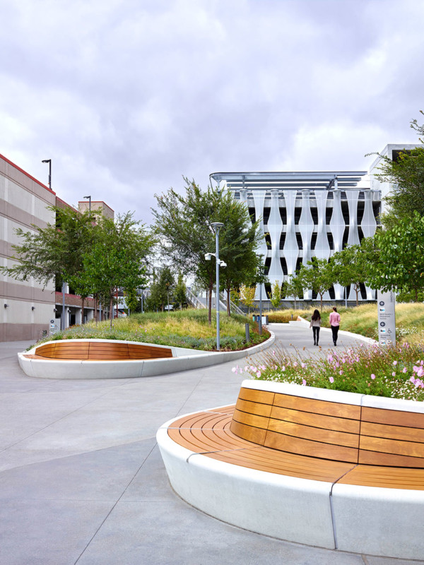 Workday Campus and Innovation Plaza - HOK