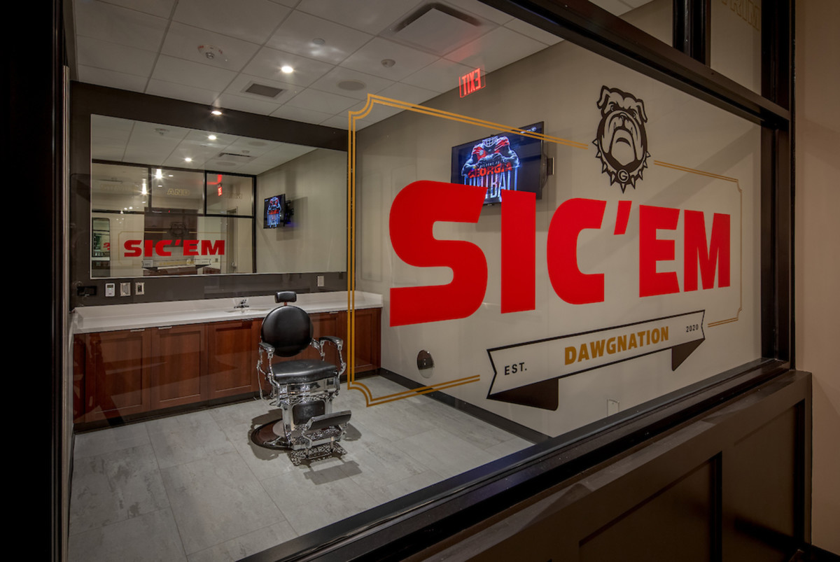 5 Tips for Designing Impactful College Football Training Facilities - HOK