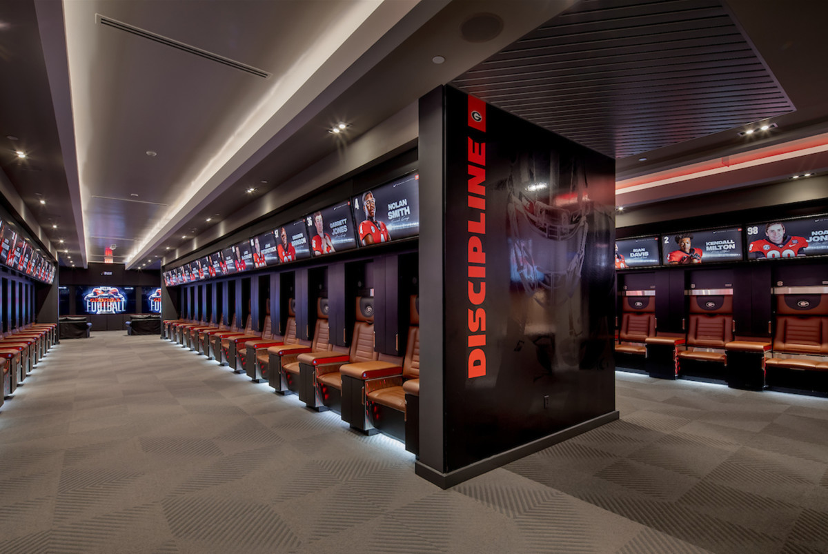 5 Tips for Designing Impactful College Football Training Facilities - HOK