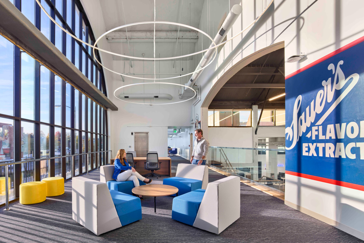 CarMax Midtown Office - HOK