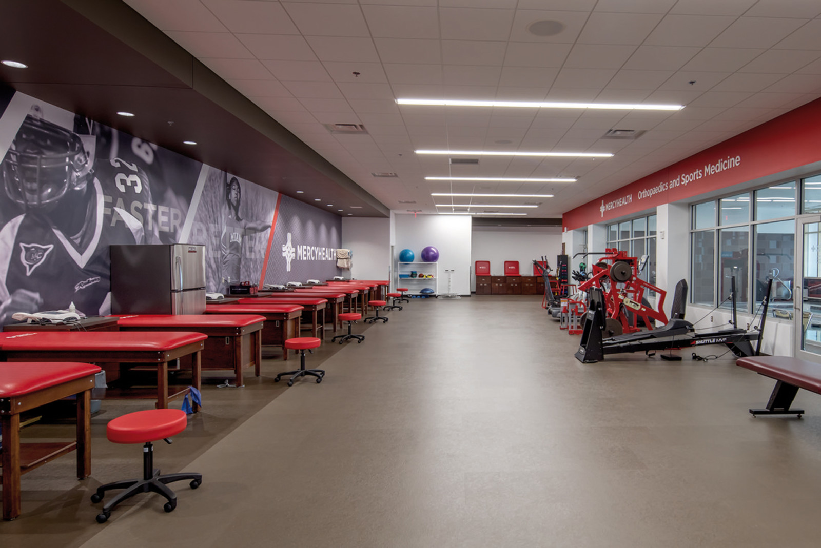 5 Tips for Designing Impactful College Football Training Facilities - HOK