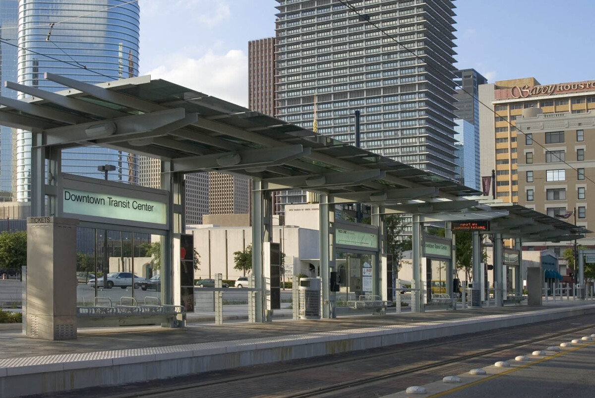 Driving Progress: How Houston's New Bus Rapid Transit Line Can Build on ...