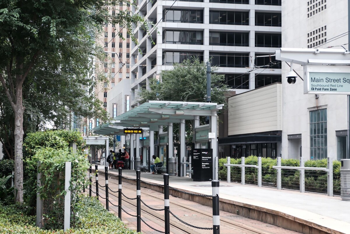 Driving Progress: How Houston's New Bus Rapid Transit Line Can Build on ...