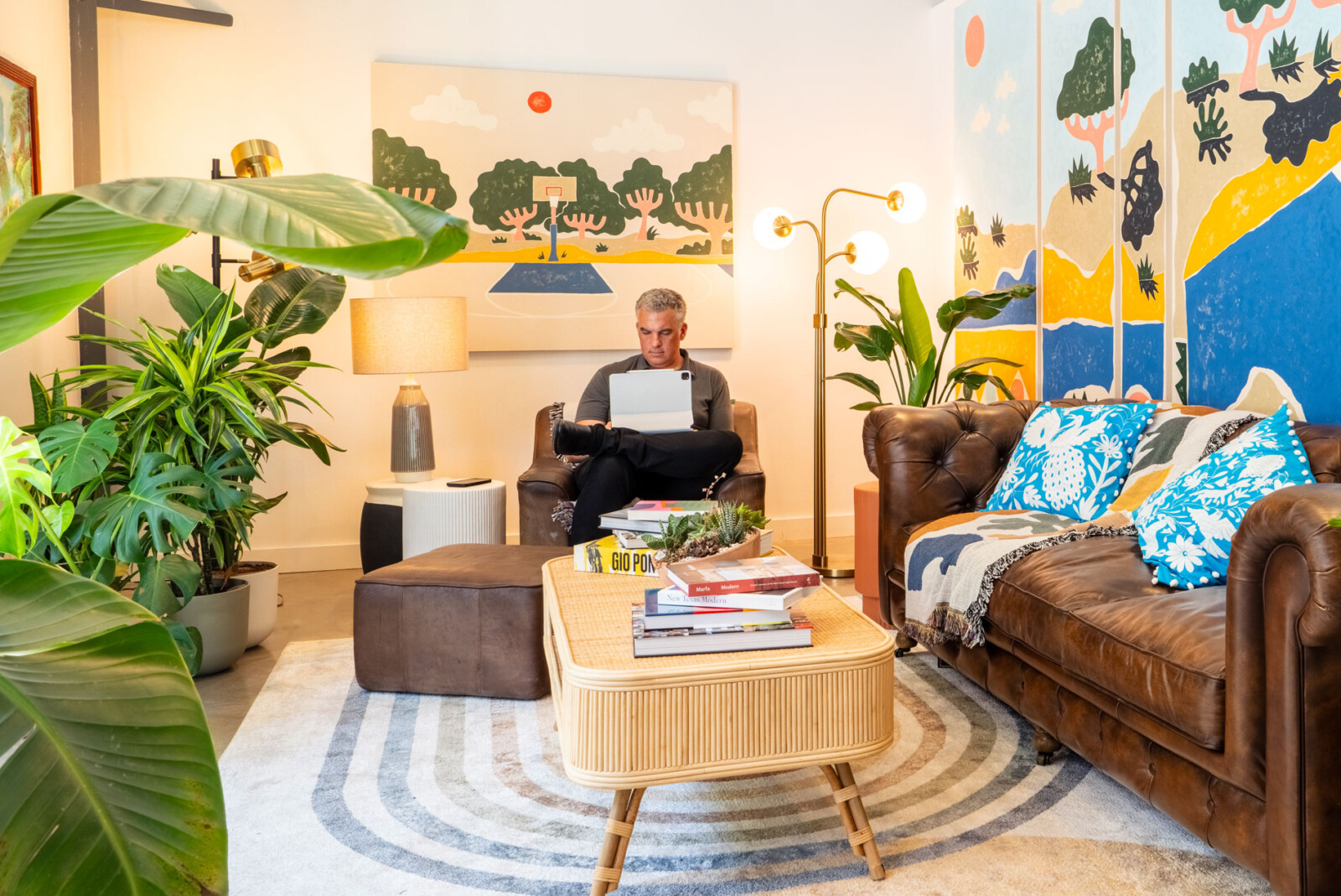 How HOK Is Designing Its Offices to Support Hybrid Work, Collaboration ...