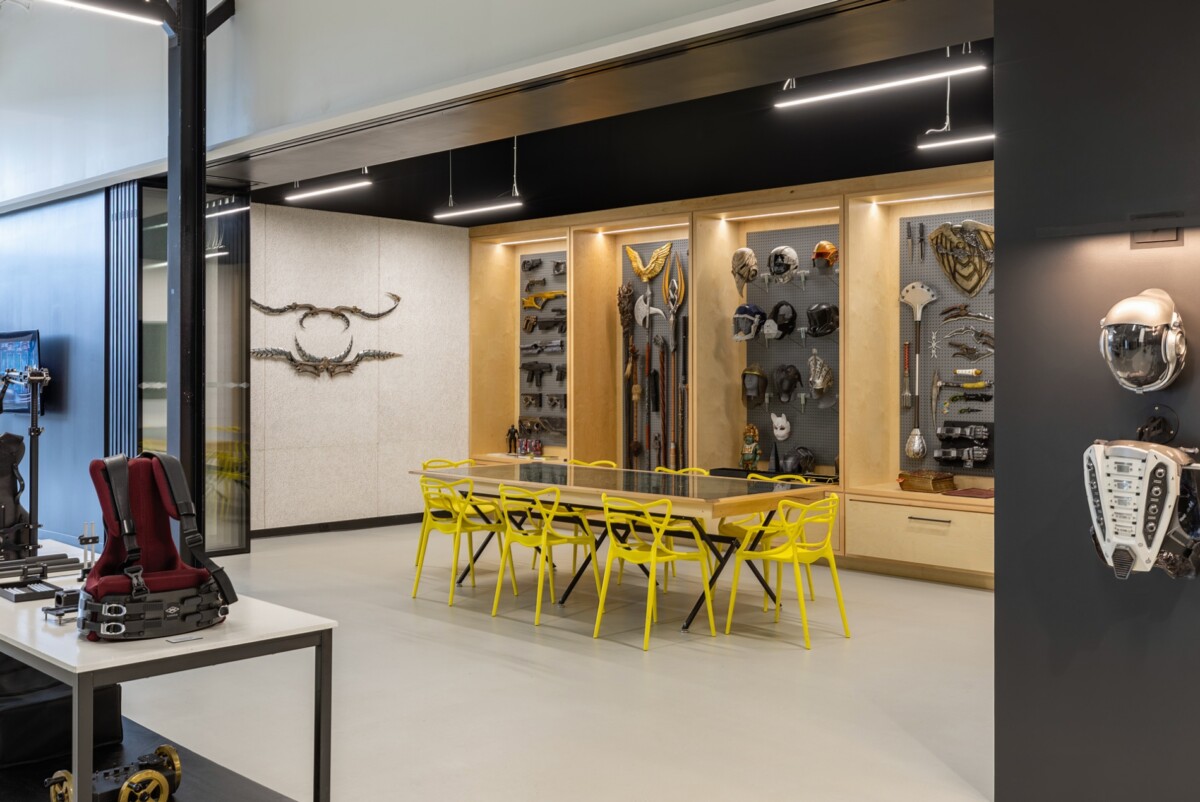 Walter Klassen FX Headquarters - HOK
