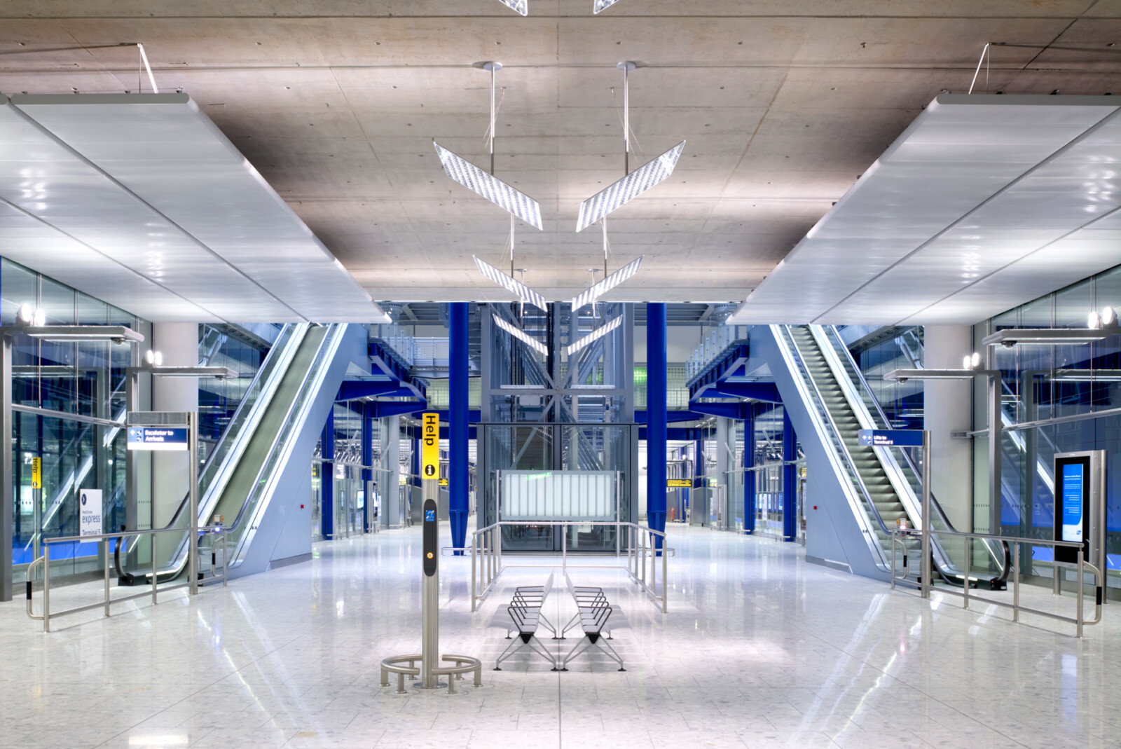 Heathrow International Airport Transit Stations - HOK