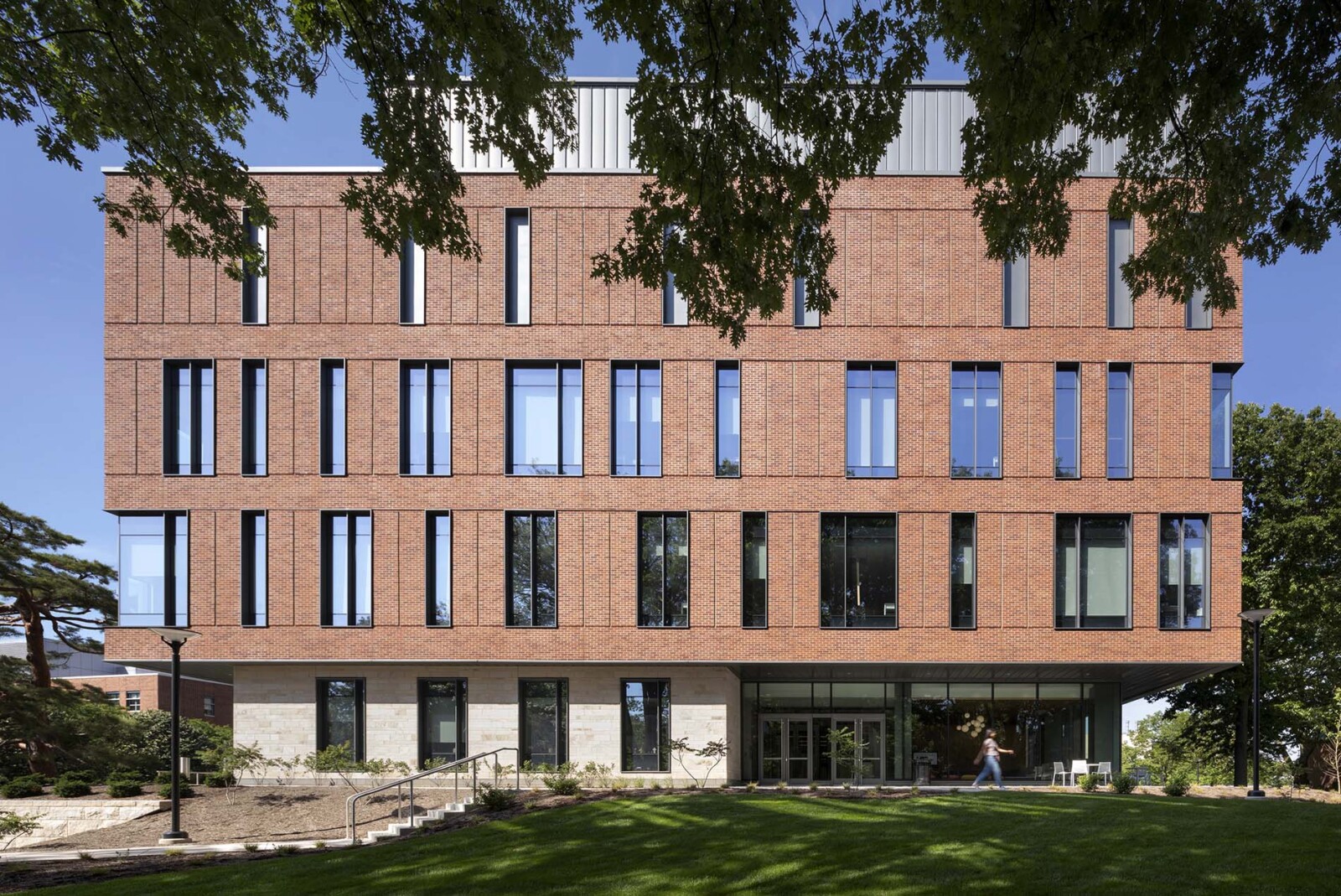 Penn State Animal, Veterinary and Biomedical Sciences Building - HOK