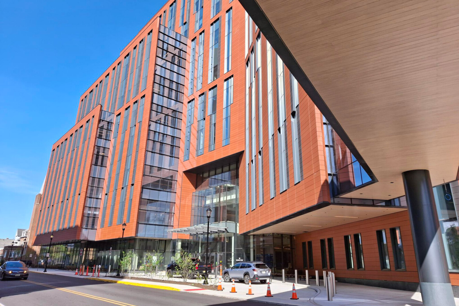 RWJBarnabas Health, Rutgers Cancer Institute Open Jack & Sheryl Morris Cancer Center - HOK