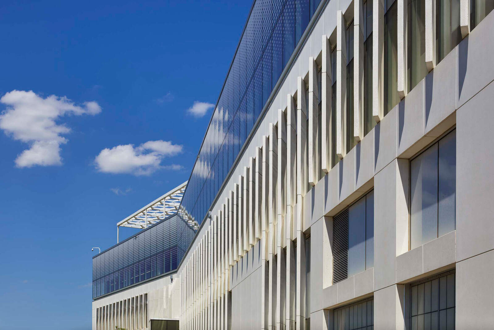 Laboratories Canada TerraCanada Advanced Materials Research Lab - HOK